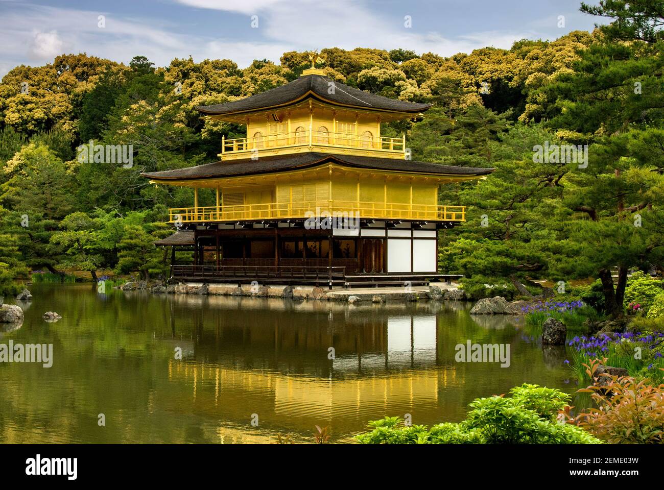Japan golden temple hi-res stock photography and images - Alamy
