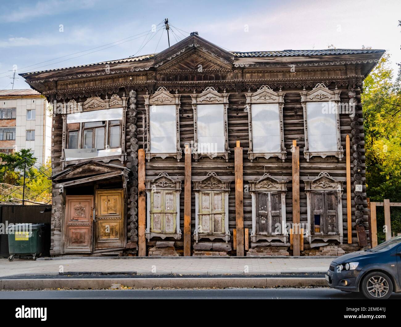 TOMSK, RUSSIA - SEPTEMBER 22, 2019: Old wooden houses built in the ...