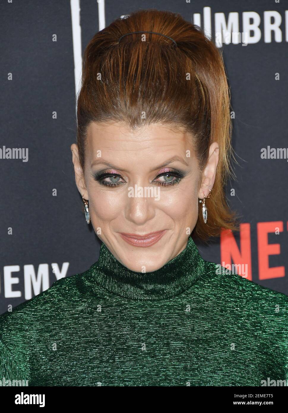 Kate Walsh arrives at Netflix's "The Umbrella Academy" Season 1 ...
