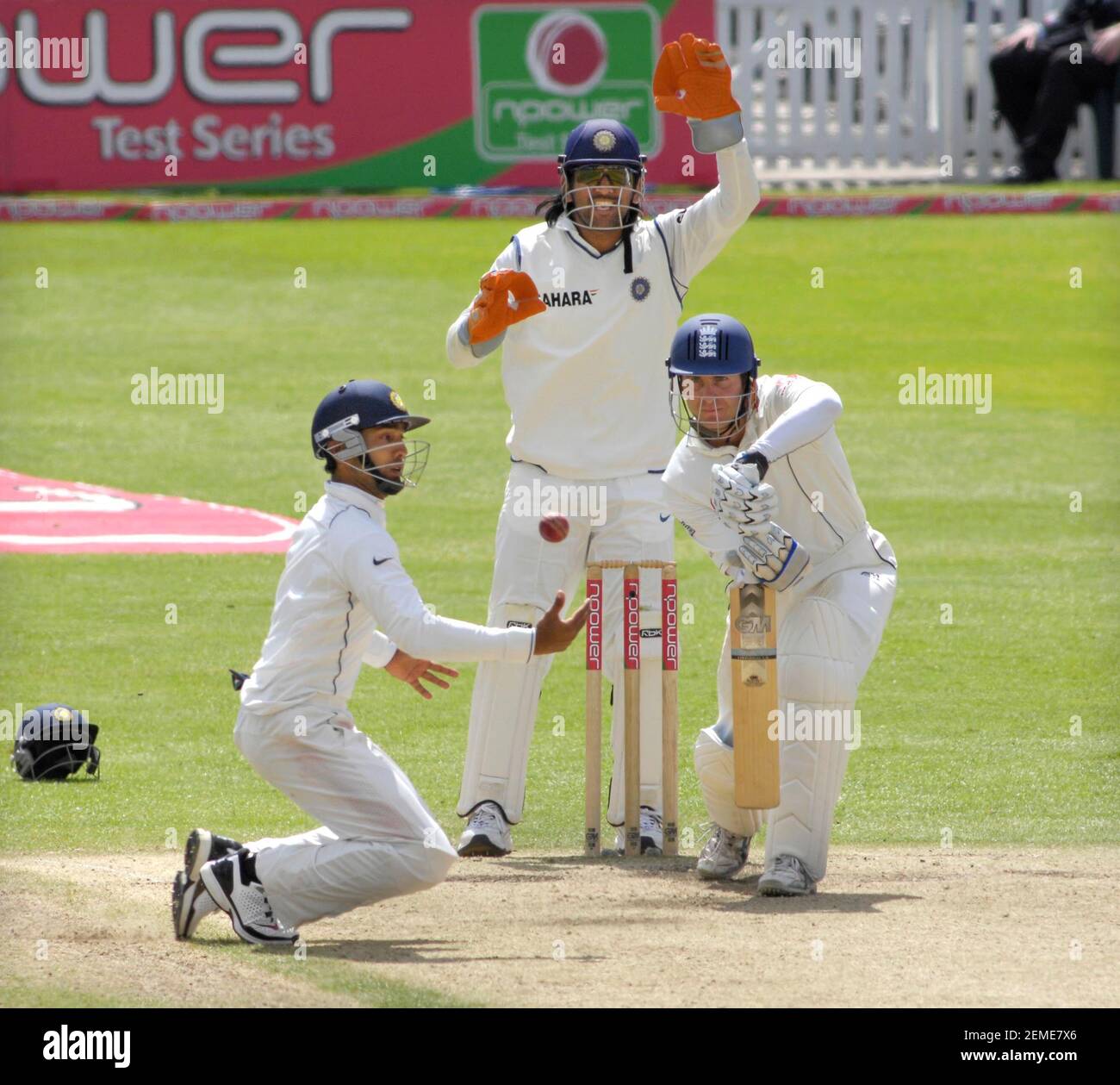 Cricket bridge hi-res stock photography and images - Alamy