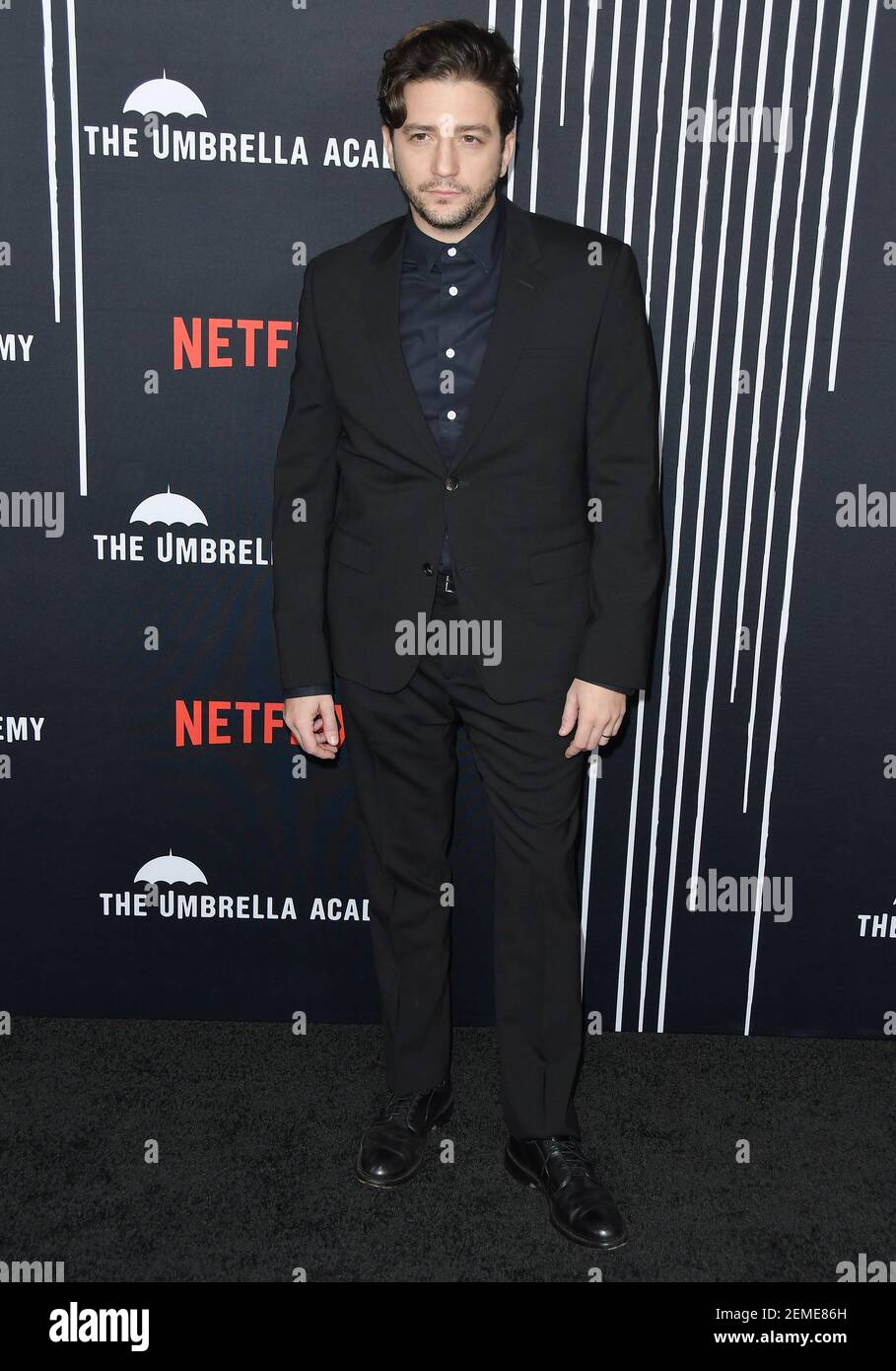 John Magaro arrives at Netflix's "The Umbrella Academy" Season 1 ...