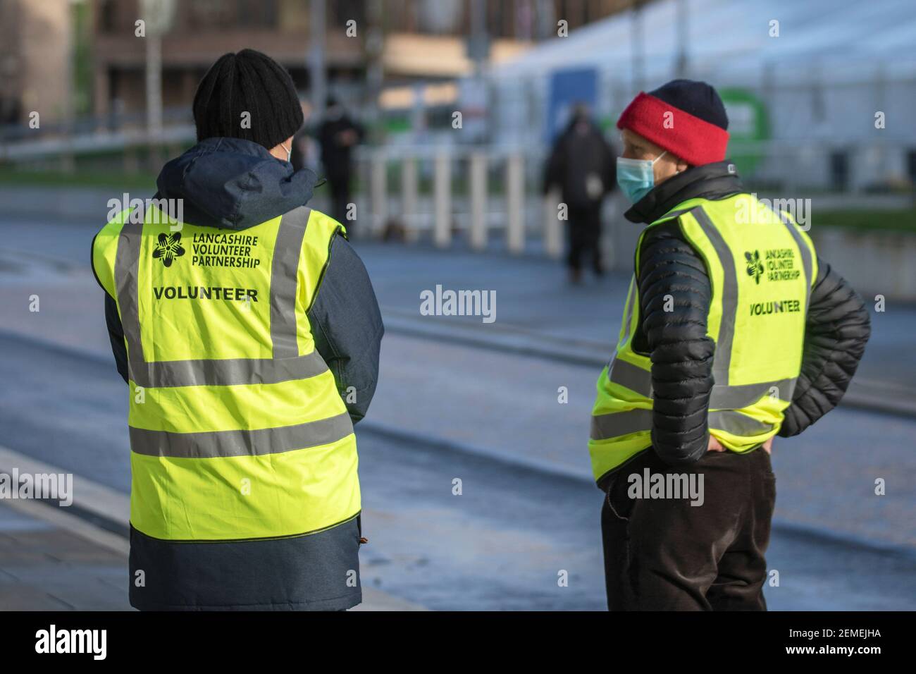 Nhs volunteer responders hi-res stock photography and images - Alamy