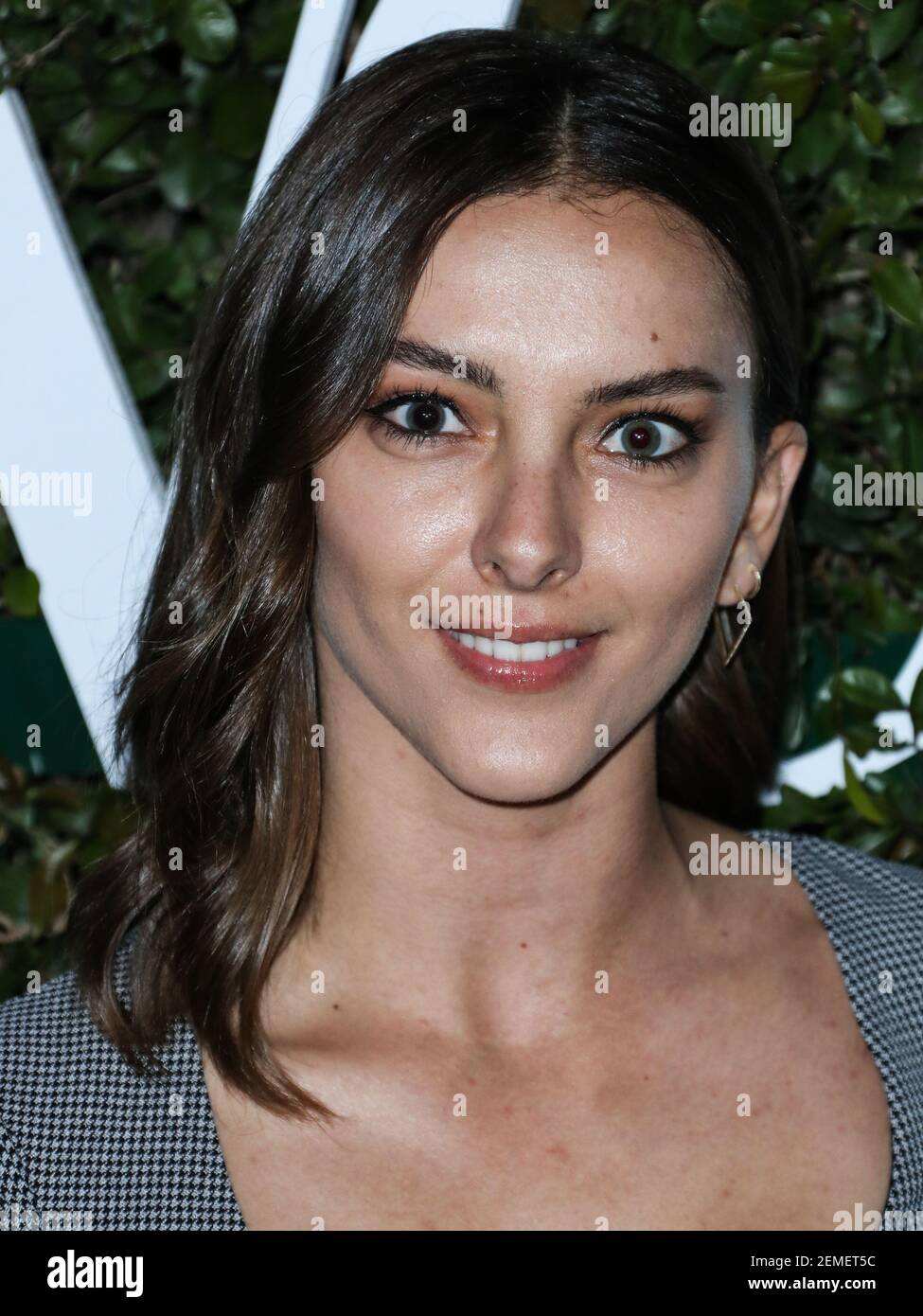 LOS ANGELES, CA, USA - FEBRUARY 15: Actress Riley Dandy arrives at Teen ...