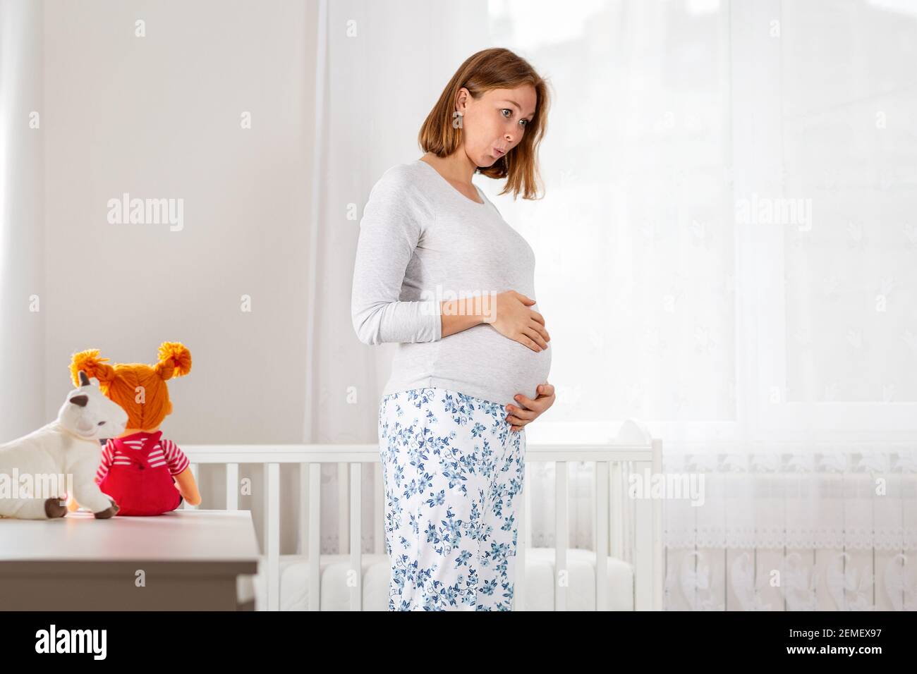 Birth push hi-res stock photography and images - Alamy