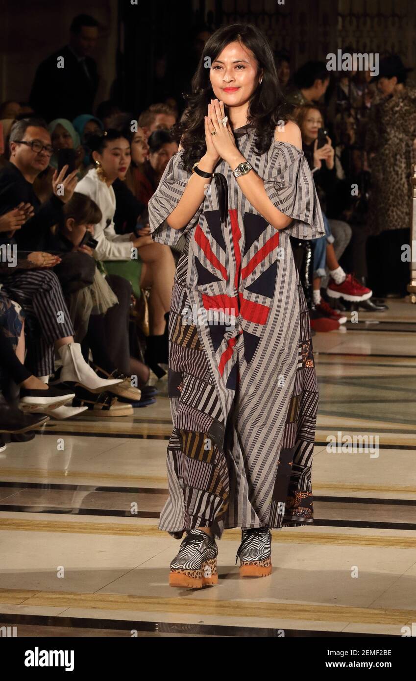 A female model on the catwalk at the 'Indonesia Fashion Council ...