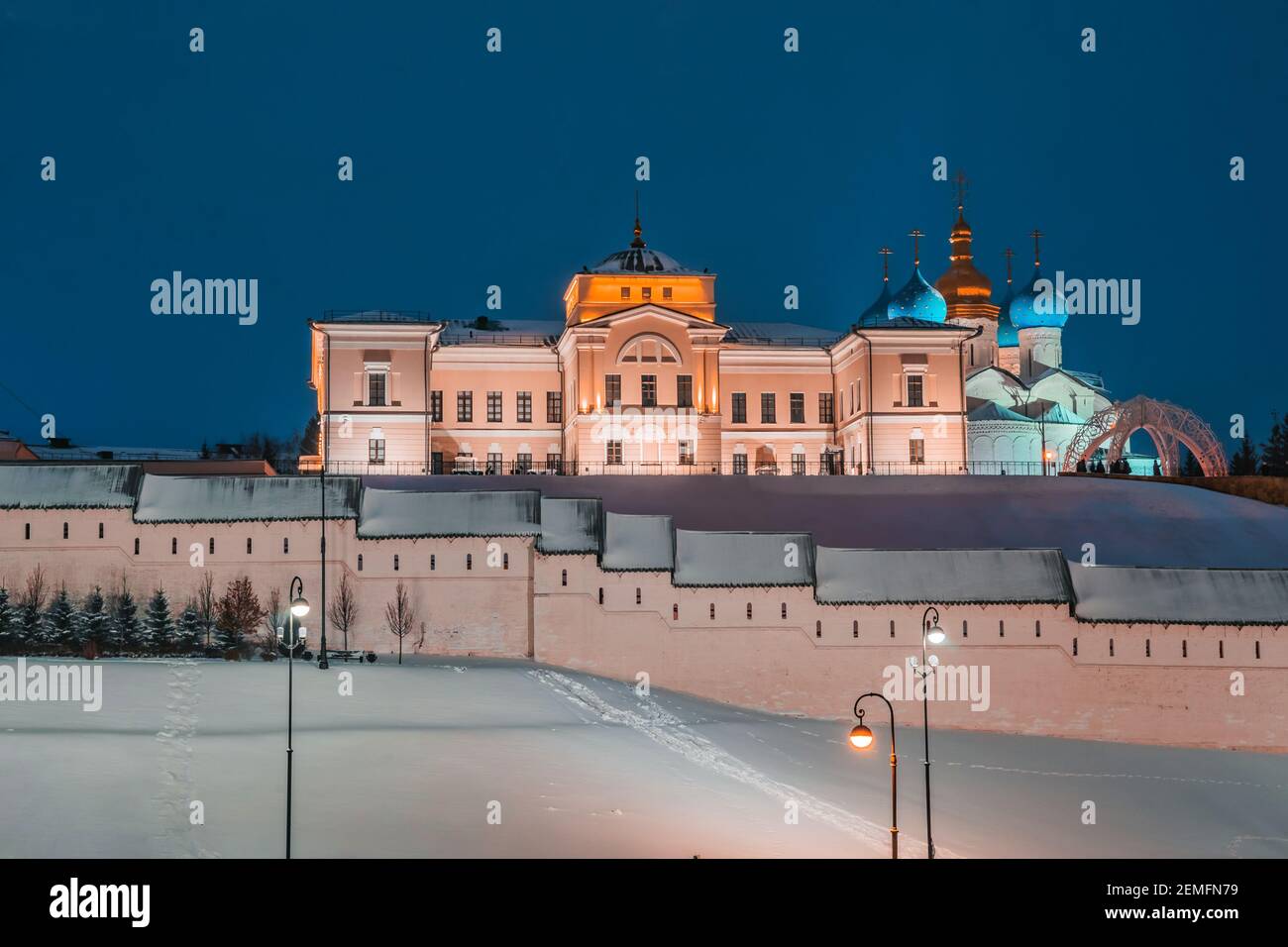 Presidential palace kremlin hi-res stock photography and images - Alamy
