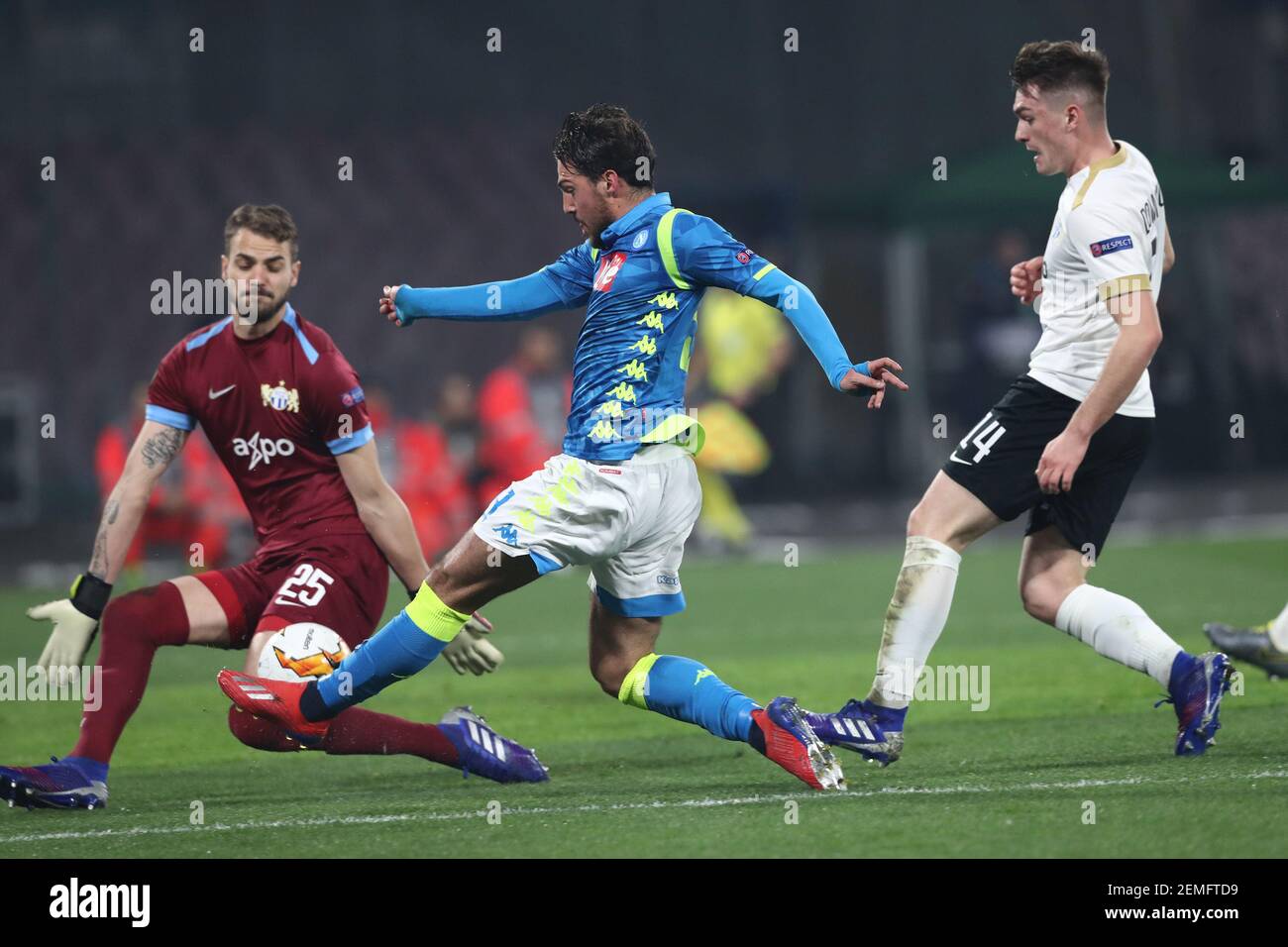 Simone Verdi of Napoli scores a goal Napoli 21-02-2019 Stadio San Paolo ...