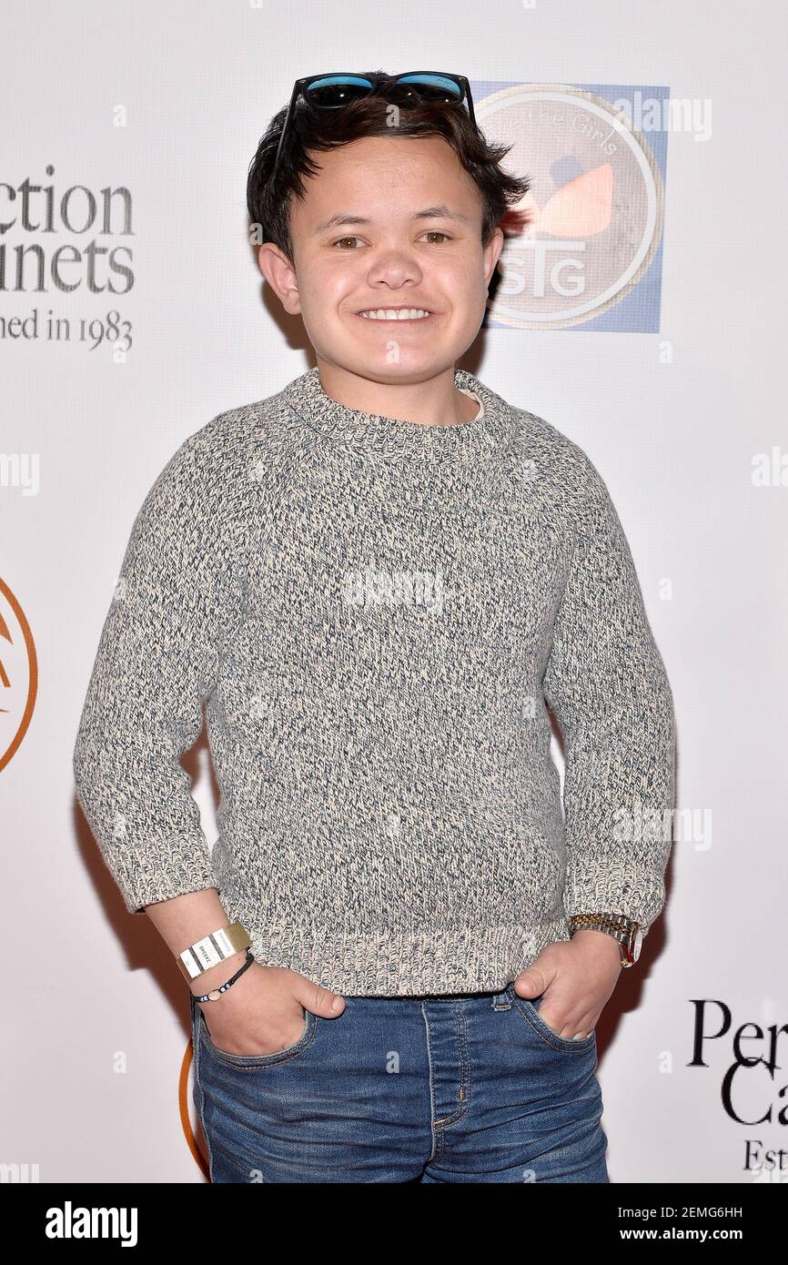 Sam Humphrey attends the Rafi's Gifting Lounge at the Waldorf Astoria ...