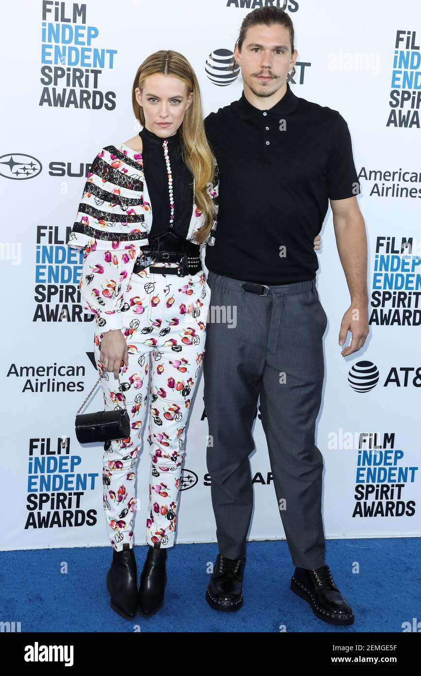 SANTA MONICA, LOS ANGELES, CA, USA - FEBRUARY 23: Actress Riley Keough ...