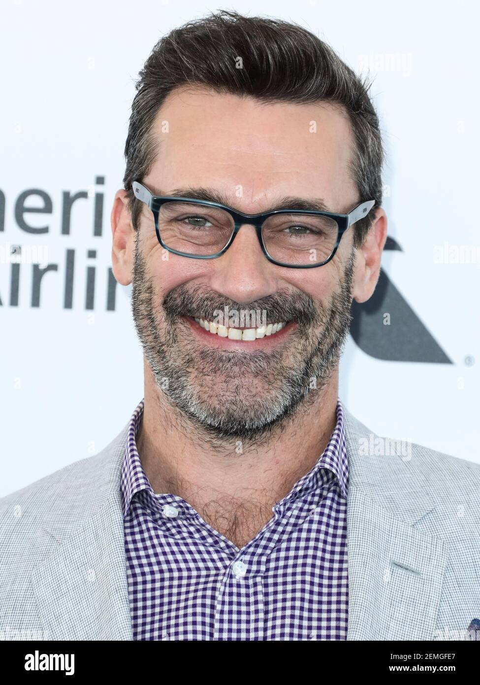 SANTA MONICA, LOS ANGELES, CA, USA - FEBRUARY 23: Actor Jon Hamm ...