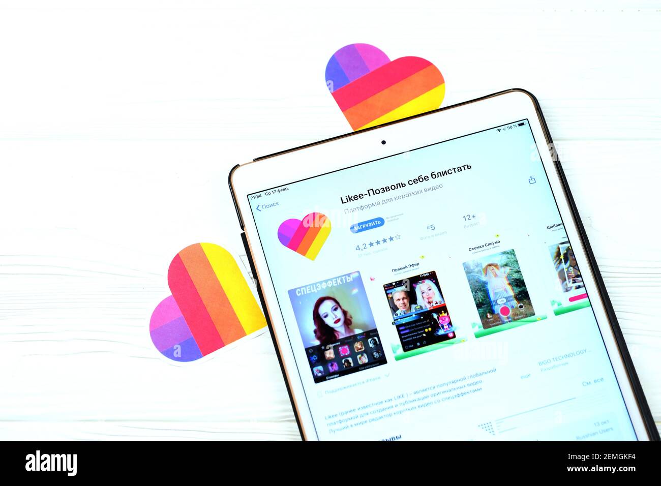 Available on the app store logo hi-res stock photography and images - Alamy