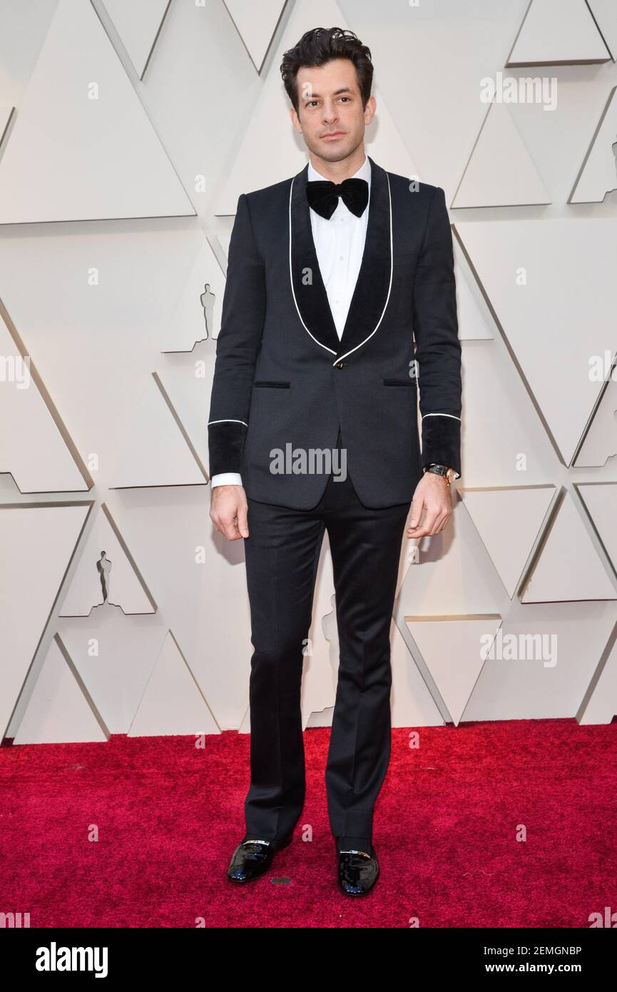 Mark Ronson walking on the 2019 Oscars red carpet at the 91st Academy ...