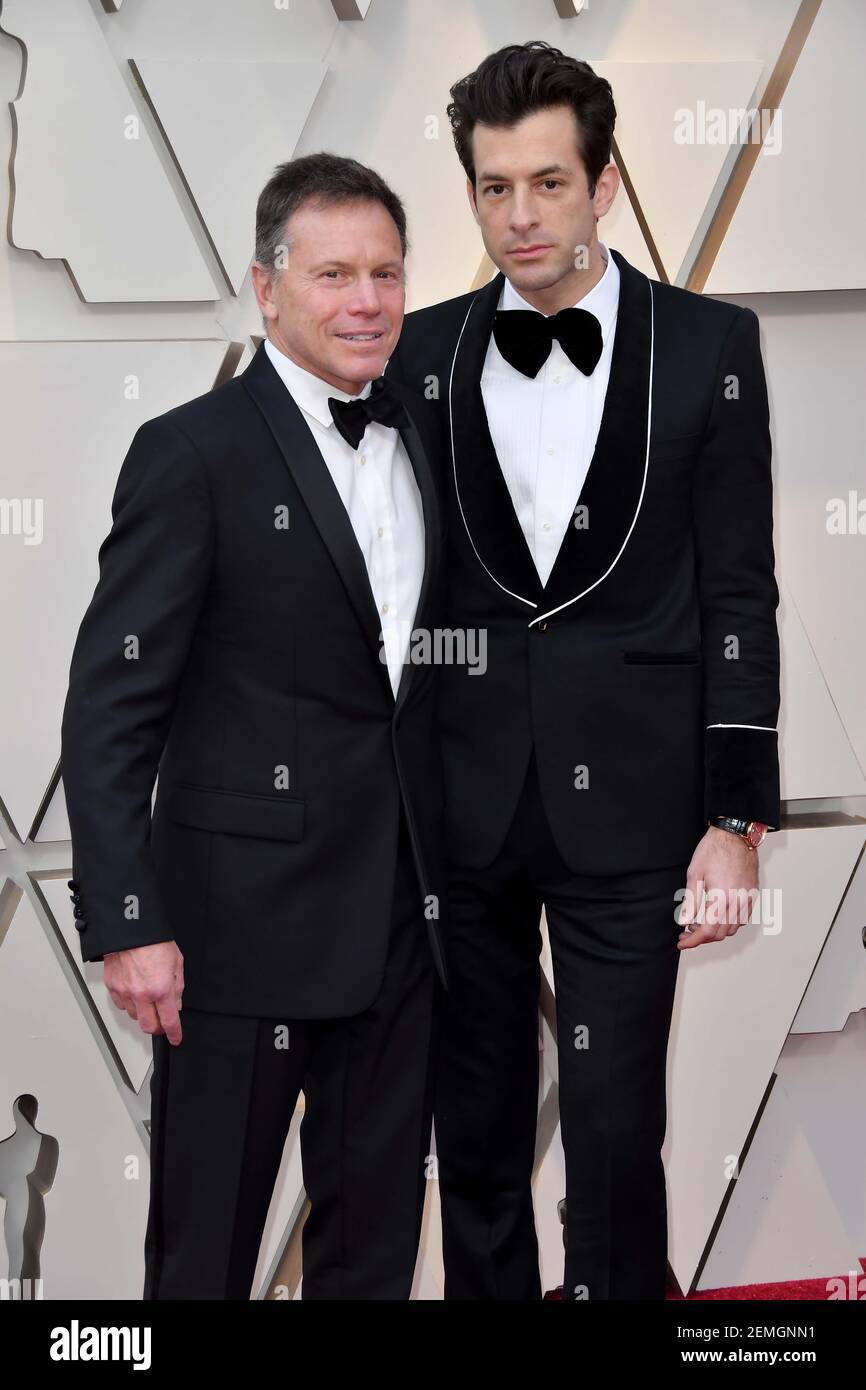 Bill Gerber and Mark Ronson walking on the red carpet at the 91st ...