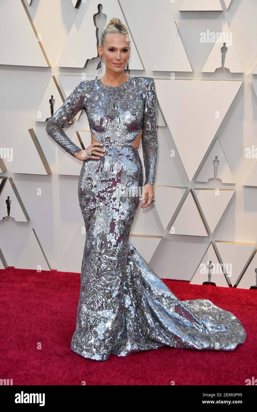 Molly Sims Walking On The Red Carpet At The 91st Academy Awards Oscars