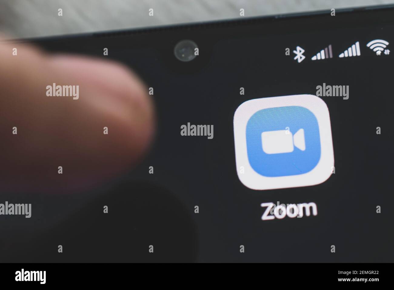 Zoom logo 2021 hi-res stock photography and images - Alamy