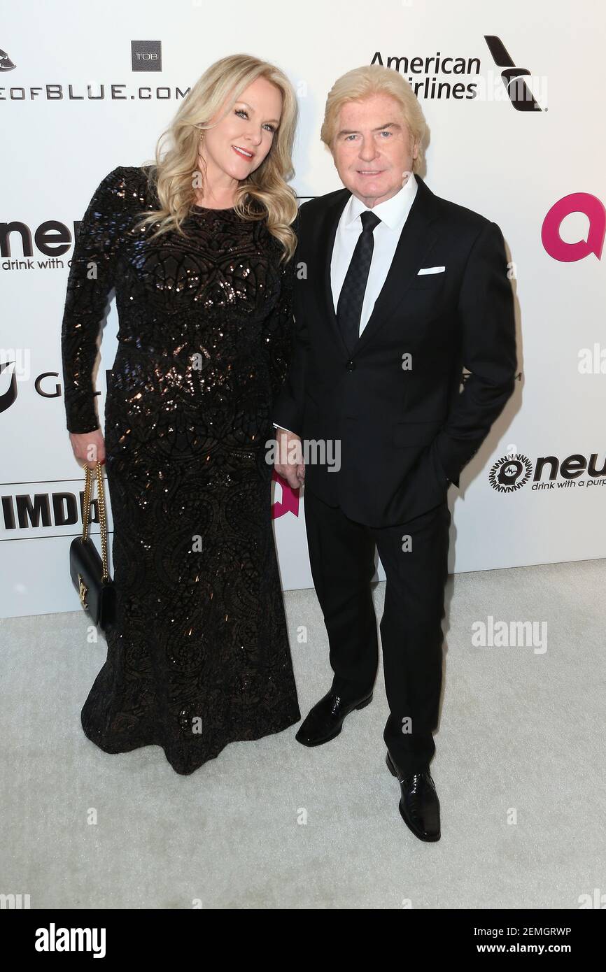DeLynn Abernathy, Bob Abernathy attend the 27th Annual Elton John AIDS ...
