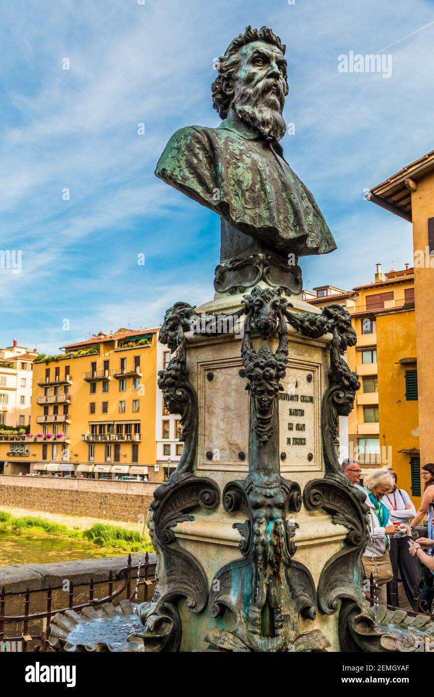 Nice close-up view of the fountain-monument of Benvenuto Cellini on the ...