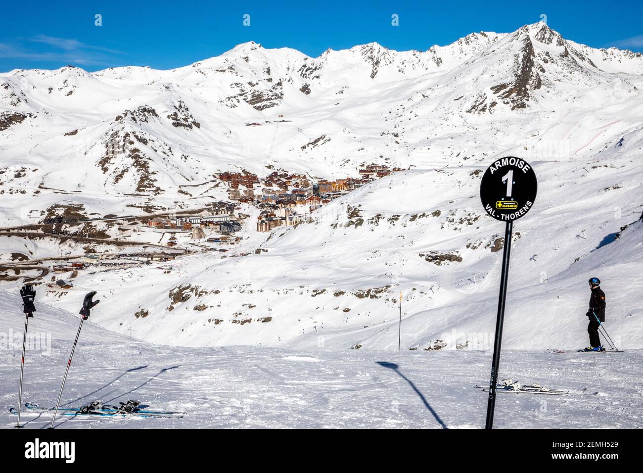 Val Thorens, France - February 21, 2020: Winter Alps landscape from ski ...