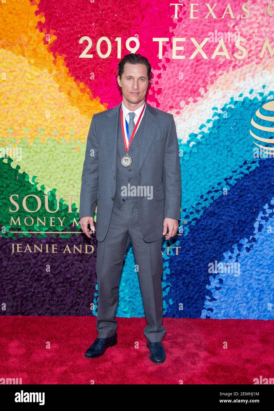 Actor Matthew McConaughey arrives on the red carpet at the Texas Medal ...