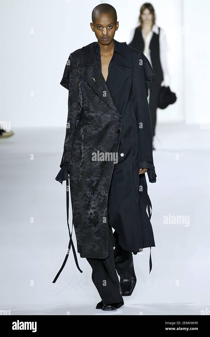 Nella Ngingo walks on the runway during the Ann Demeulemeester Ready To ...