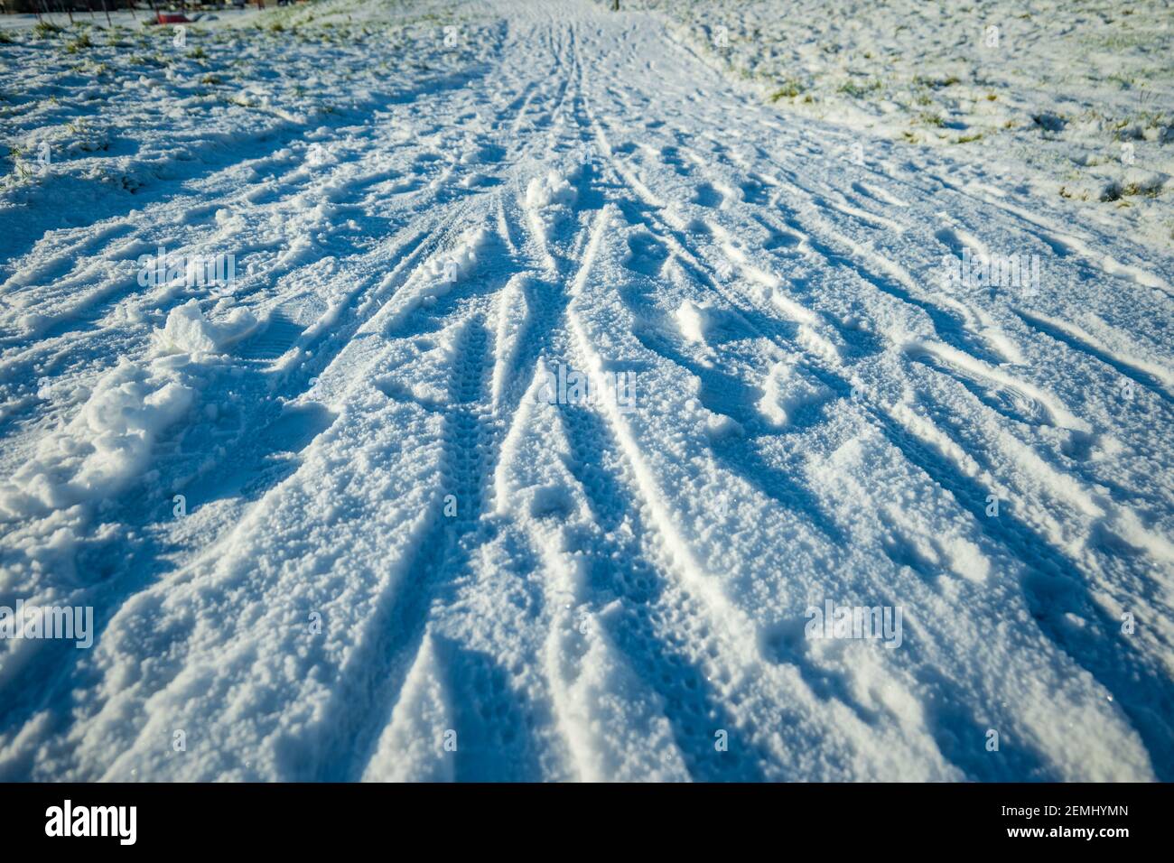 empty pedestrian footpath covered with winter snow in england uk Stock ...