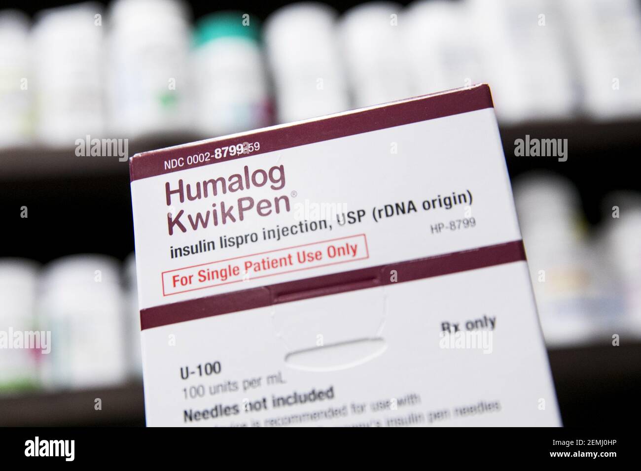 A package of Humalog KwikPen insulin injectors photographed in a ...