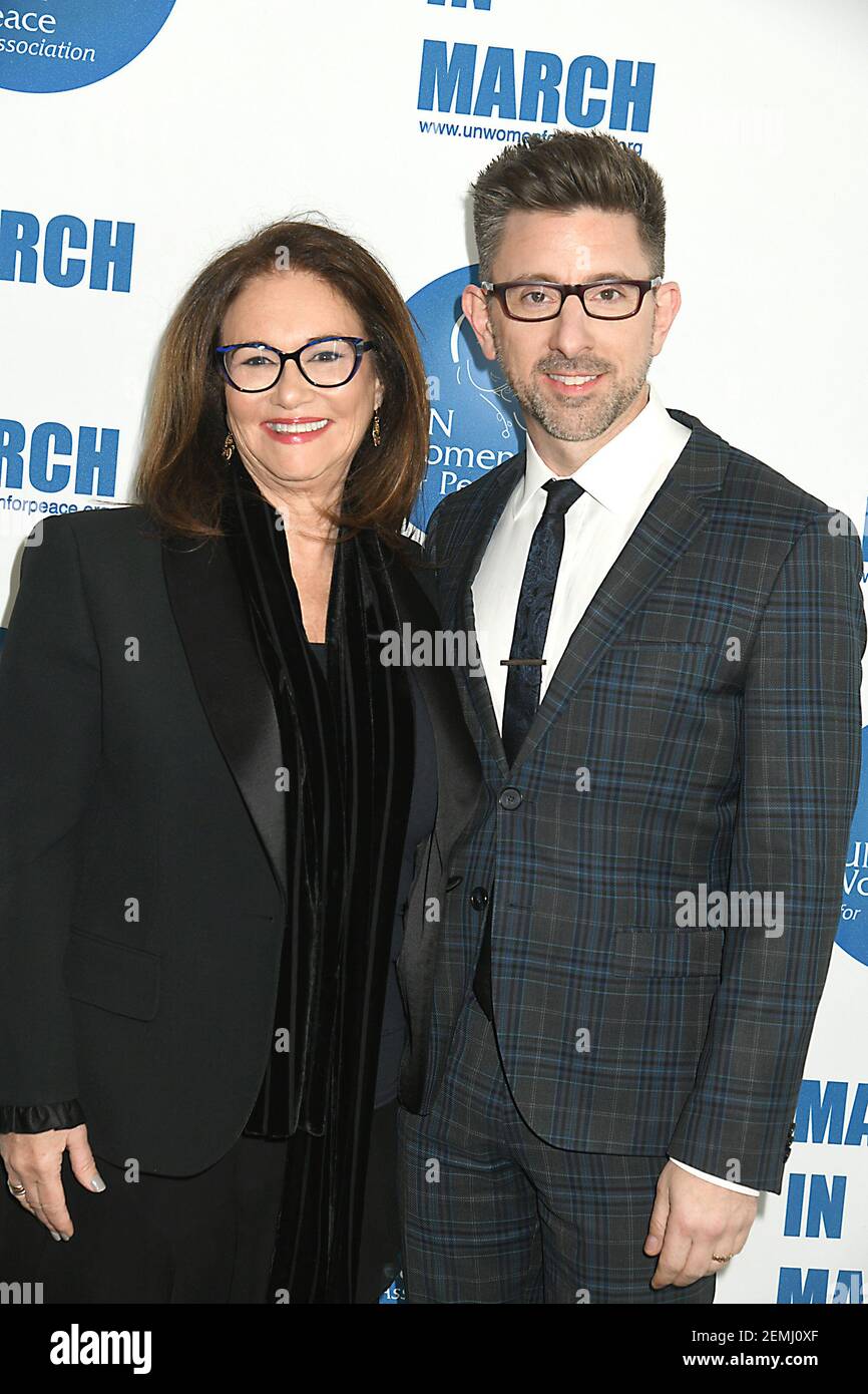 Honorees Dr Robin Stern and Dr Marc Brackett attend the UN Women For ...