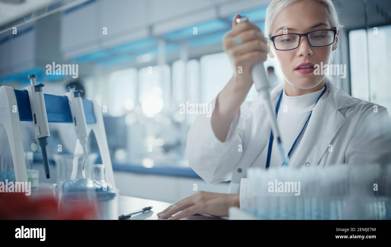 Face analysis hi-res stock photography and images - Alamy