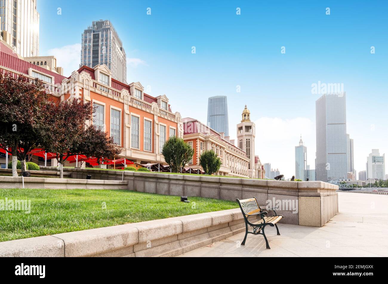 Tianjin european style buildings hi-res stock photography and images ...
