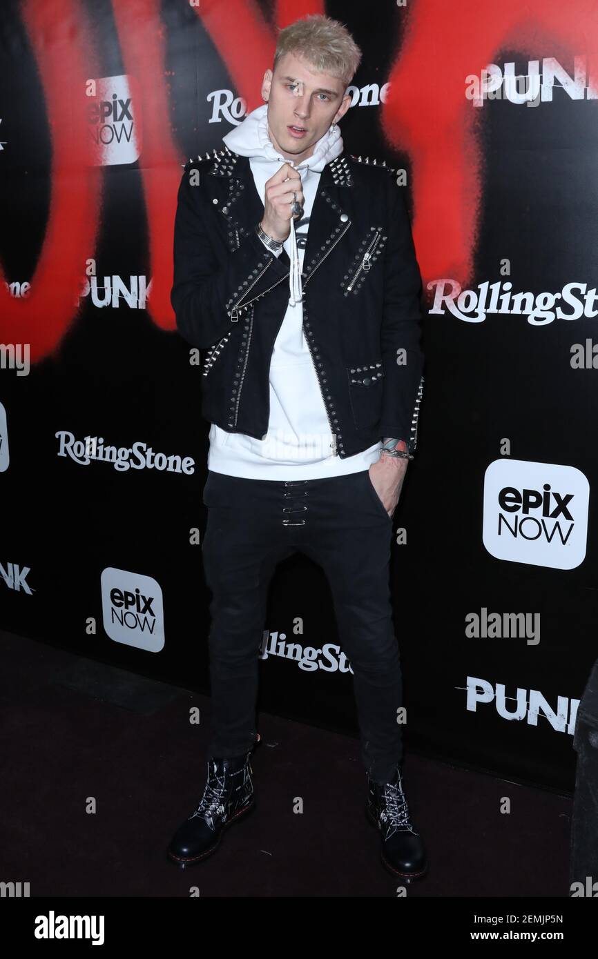 HOLLYWOOD, LOS ANGELES, CA, USA - MARCH 04: Rapper Machine Gun Kelly ...