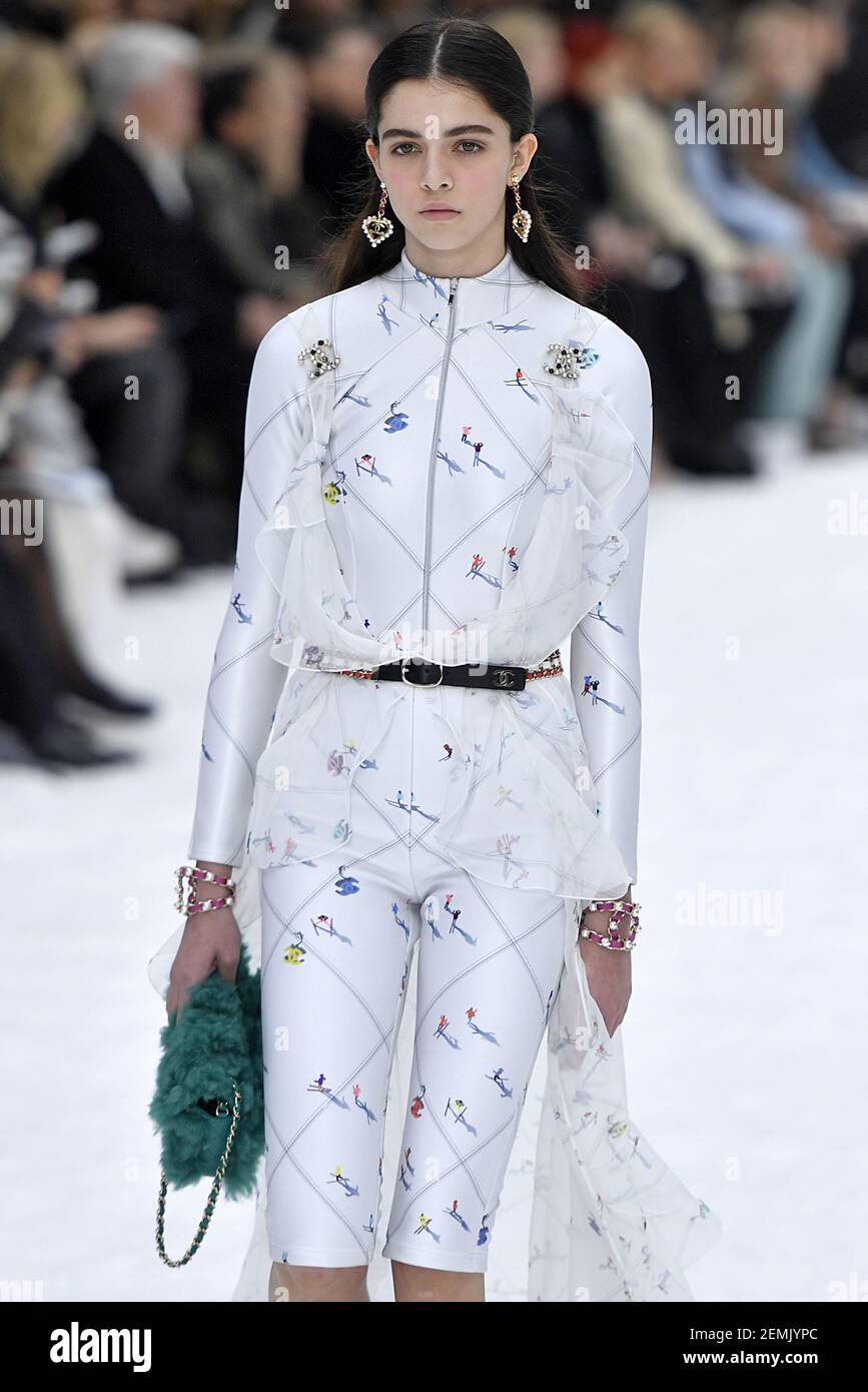 Model Maria Miguel Details (4) walks on the runway during the Chanel ...