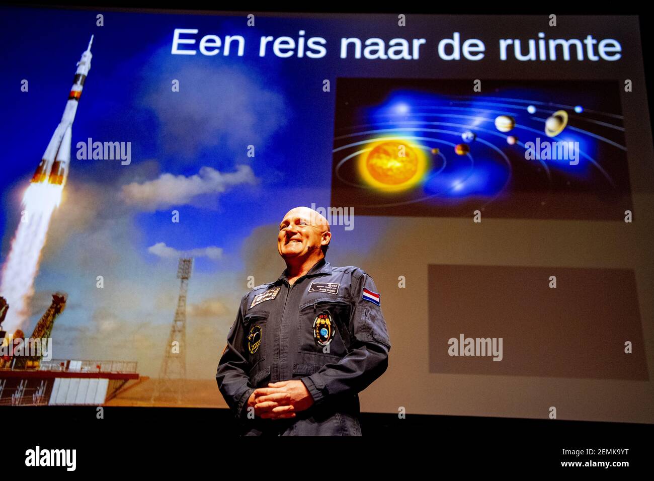 ROTTERDAM - theater Rotterdam students free with the class to André ...