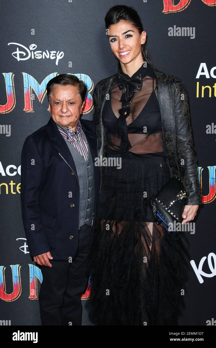 HOLLYWOOD, LOS ANGELES, CA, USA - MARCH 11: Actor Deep Roy arrives at ...