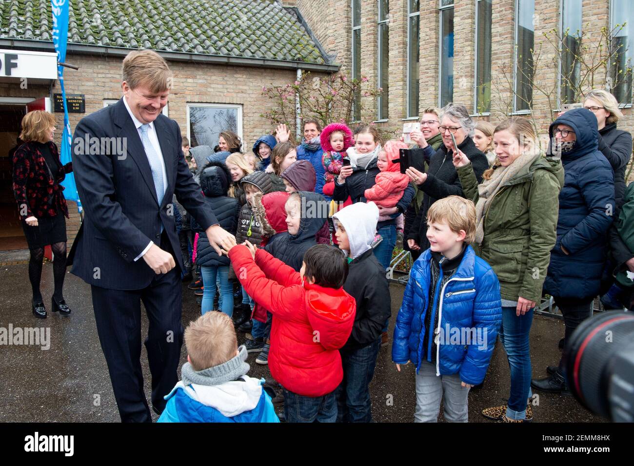 King Willem Alexander officially started using the Reevediep in Kampen ... King Willem Alexander officially started using the Reevediep in Kampen ...
