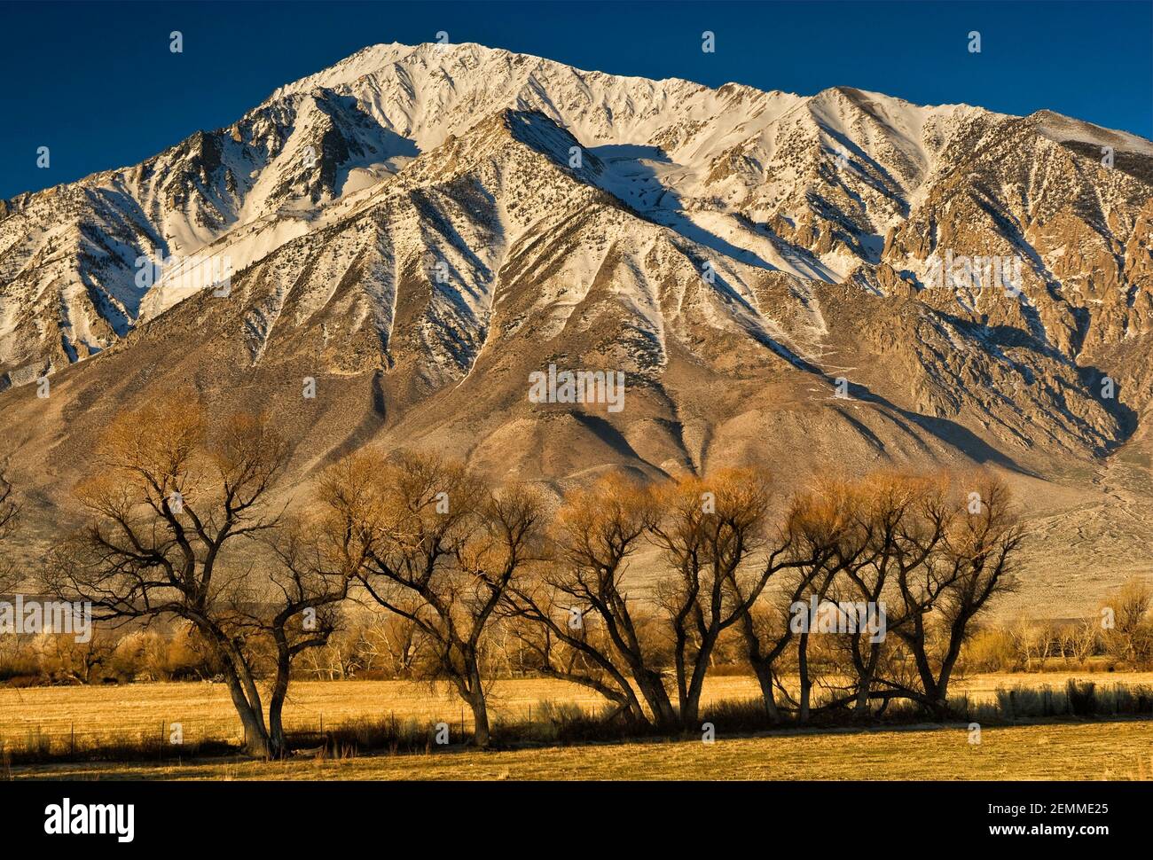 Mt tom hi-res stock photography and images - Alamy