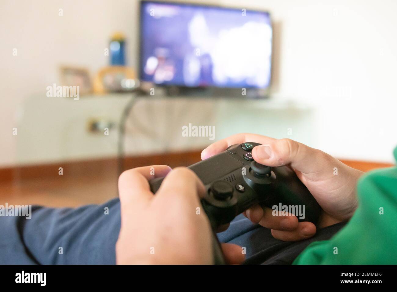 Pc game store hi-res stock photography and images - Alamy
