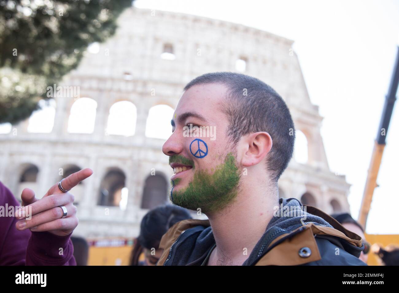 Student strike in Rome and demonstration from the Colosseum to Piazza ...