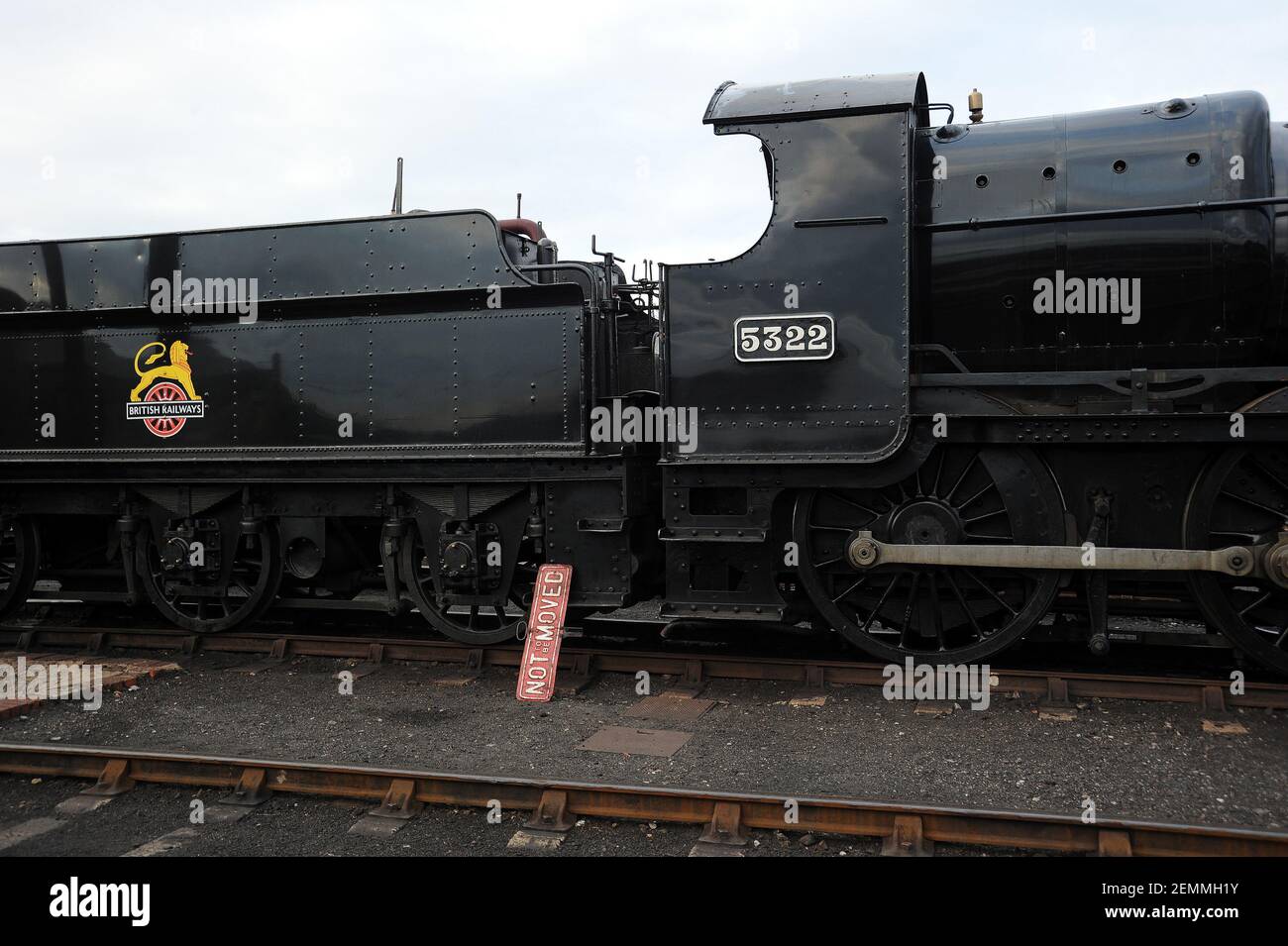 Great western railway 2 6 0 hi-res stock photography and images - Alamy
