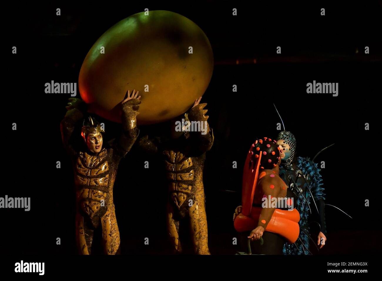 RJ - Rio de Janeiro - 03/21/2019 - OVO SHOW CIRQUE DU SOLEIL, RJ - OVO ...