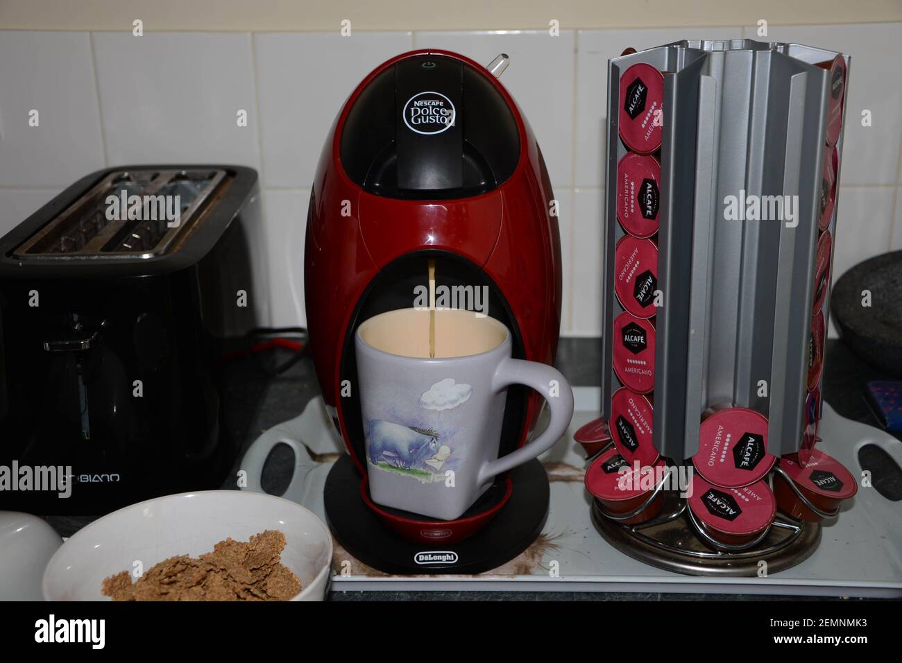 Pod machine hi-res stock photography and images - Alamy