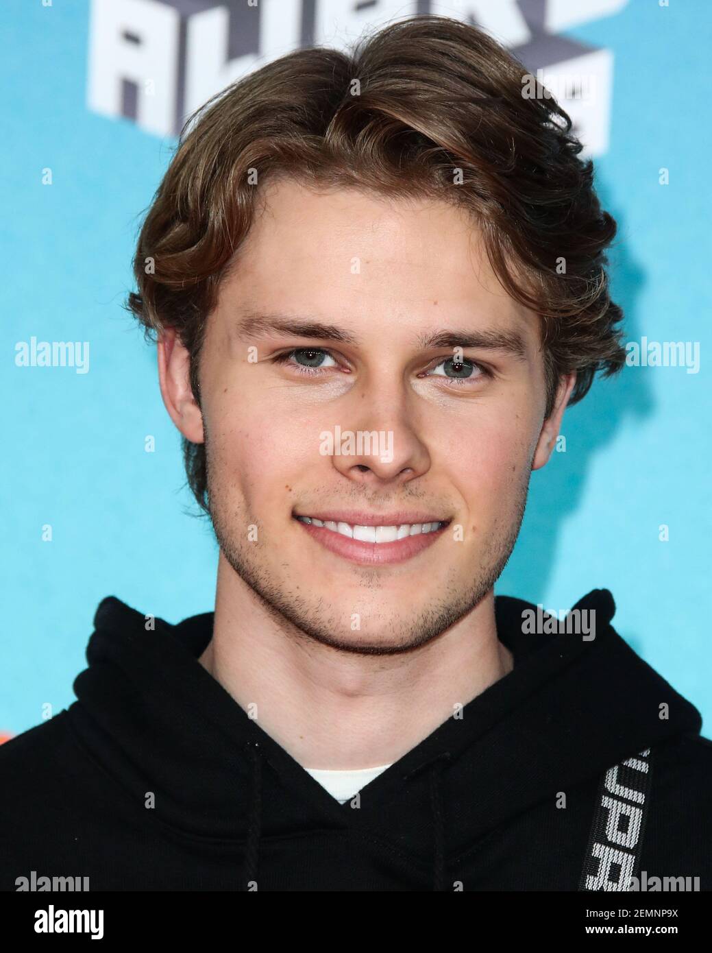 LOS ANGELES, CA, USA - MARCH 23: Logan Shroyer arrives at Nickelodeon's ...