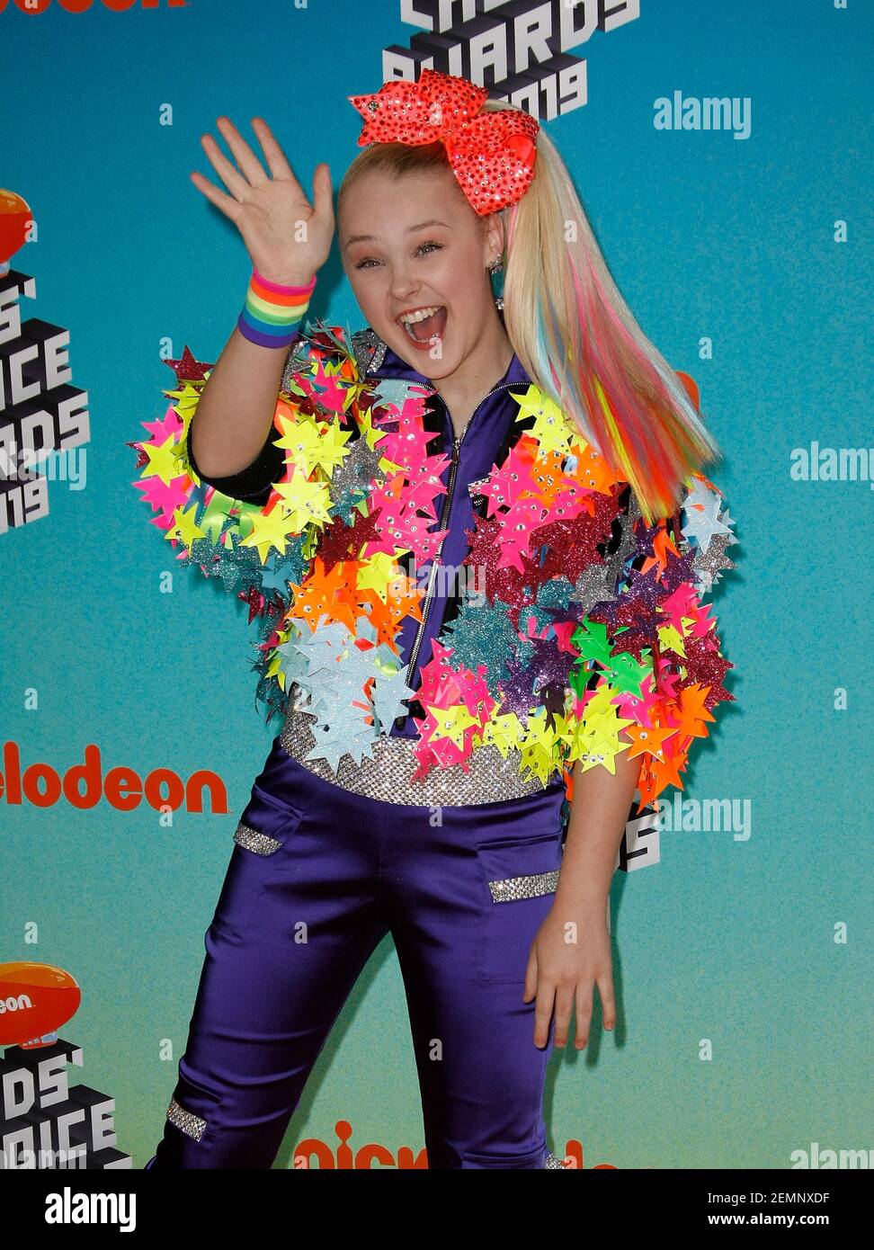 LOS ANGELES, CA - MARCH 23: JoJo Siwa attends Nickelodeon's 2019 Kids ...