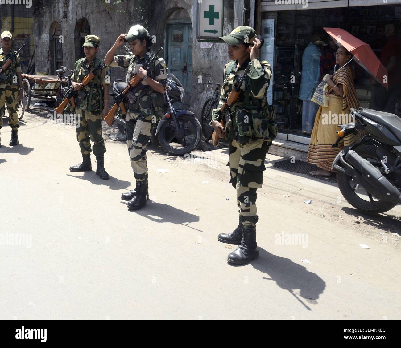 (3/24/2019) Border Security Force or BSF women jawan or soldier patrol ...