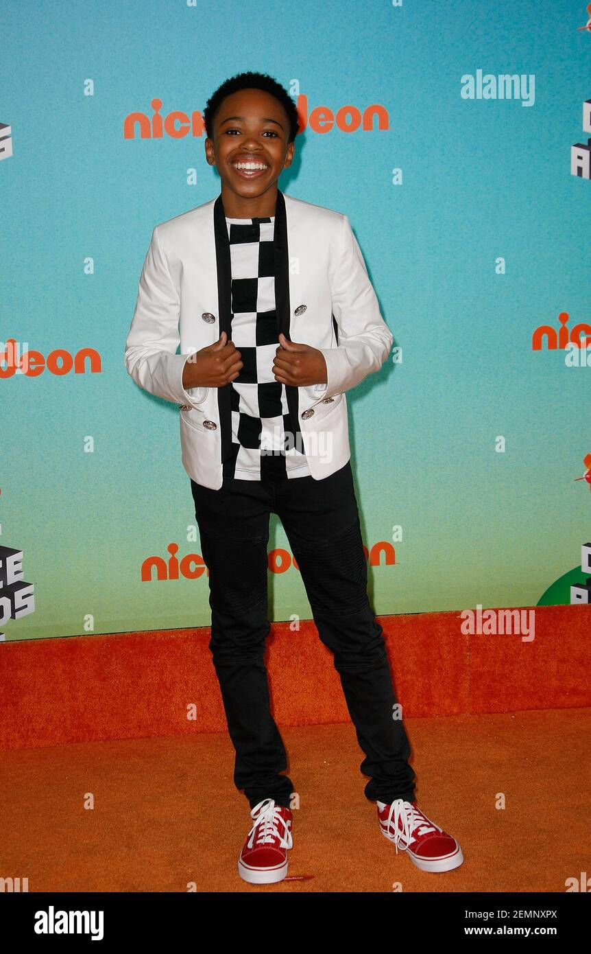 LOS ANGELES, CA - MARCH 23: Dallas Dupree Young attends Nickelodeon's ...