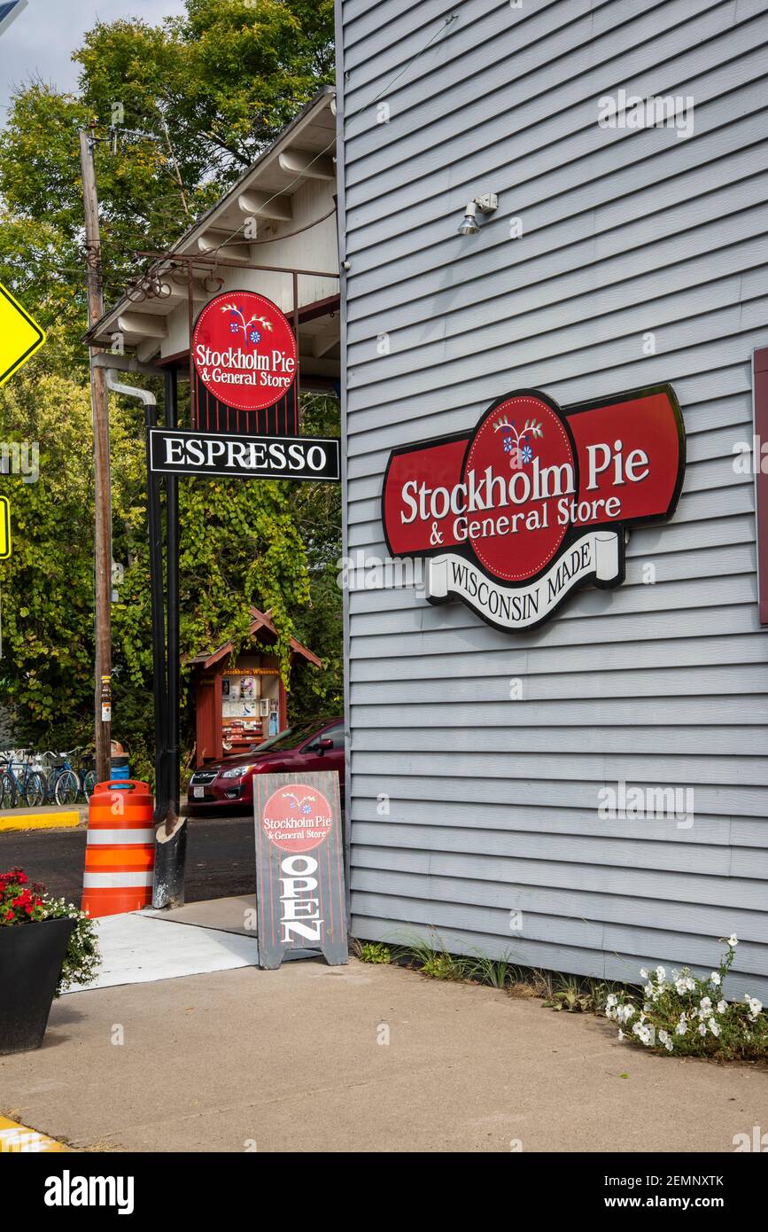 Pie shop sign hi-res stock photography and images - Alamy