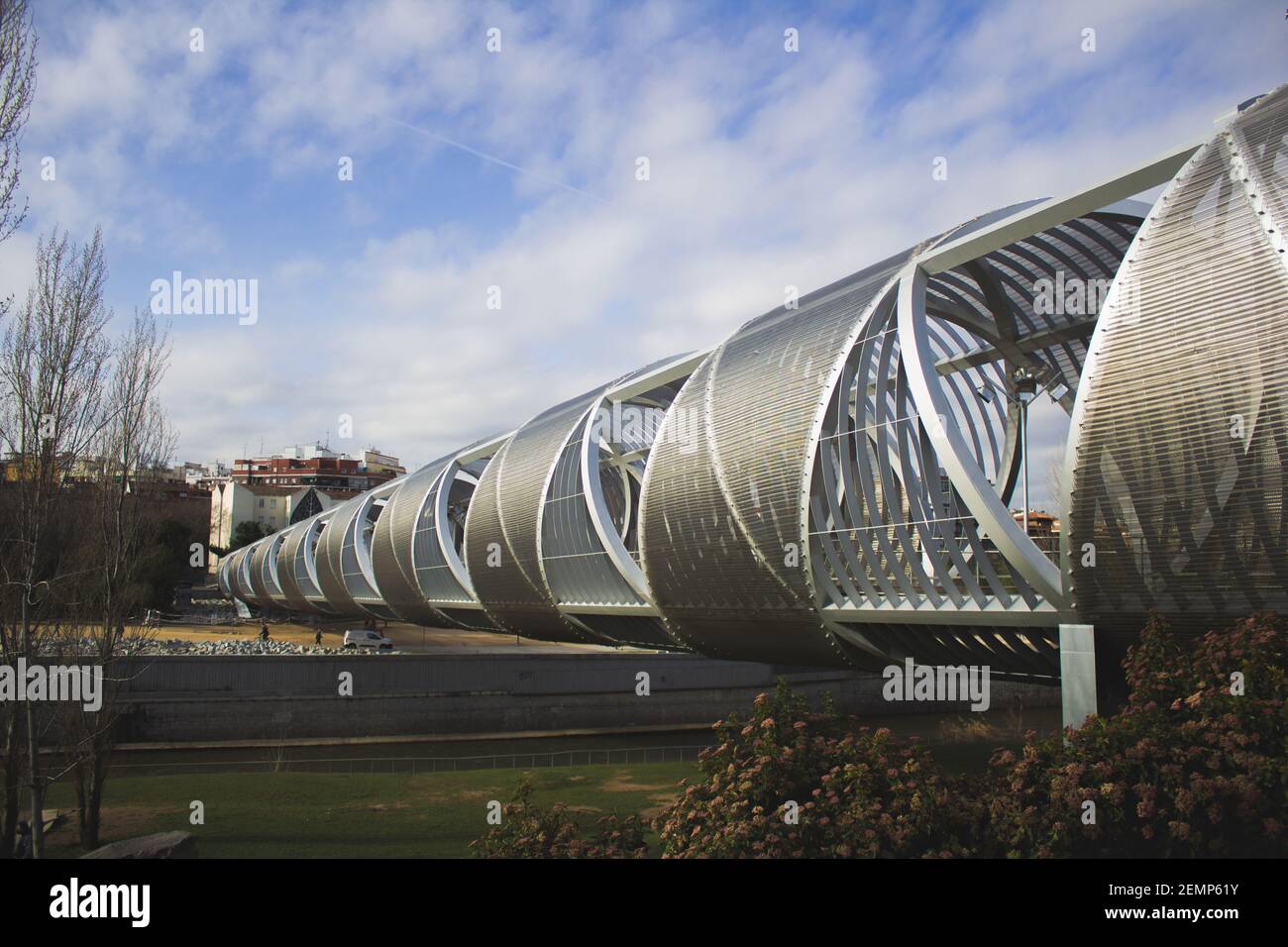 arganzuela bridge in madrid, circular and metal Stock Photo - Alamy