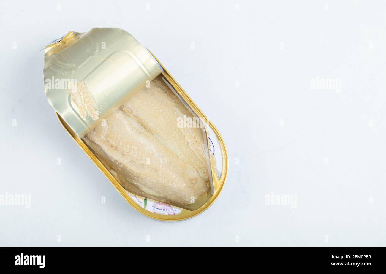 Top view Canned Tuna chunk in can, open canned food with lid cover is ...