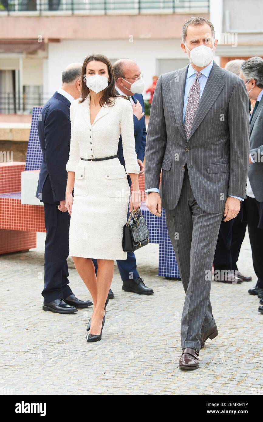 Queen Letizia and King Felipe during the opening of the Helga de Alvear ...