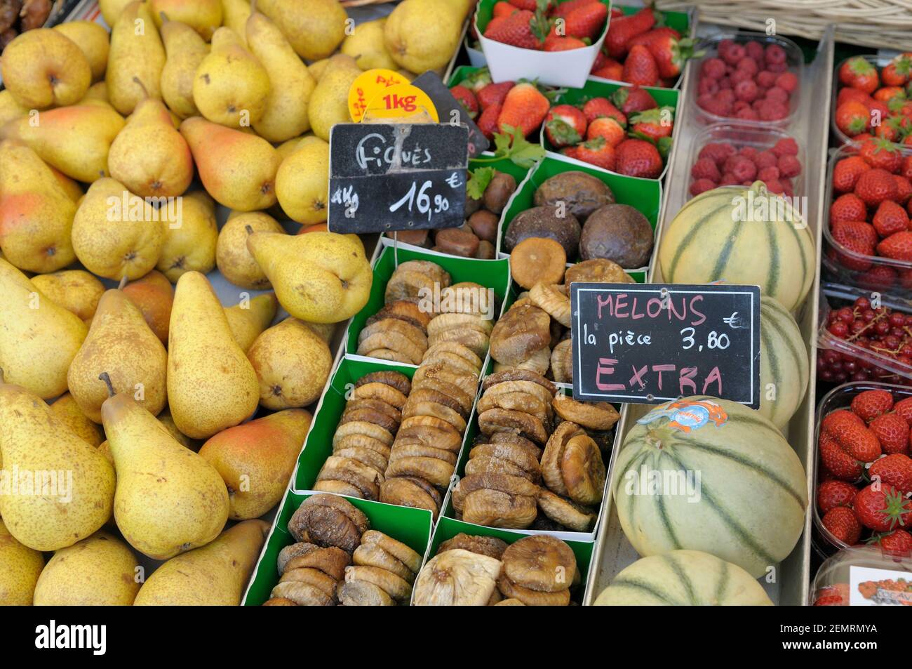 Fruit thursday hi-res stock photography and images - Alamy