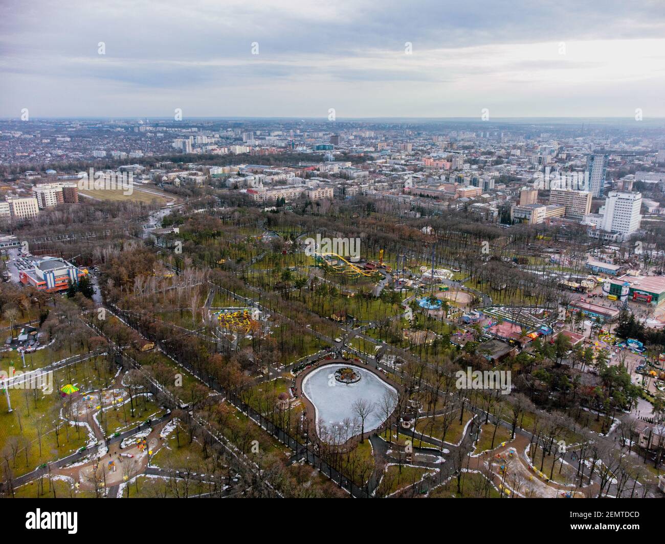 Aerial winter day view in Kharkiv city center Park of Maxim Gorky ...